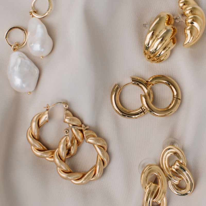 Savvy Consignment Designer Women’s Clothing & Accessories in Fairmont